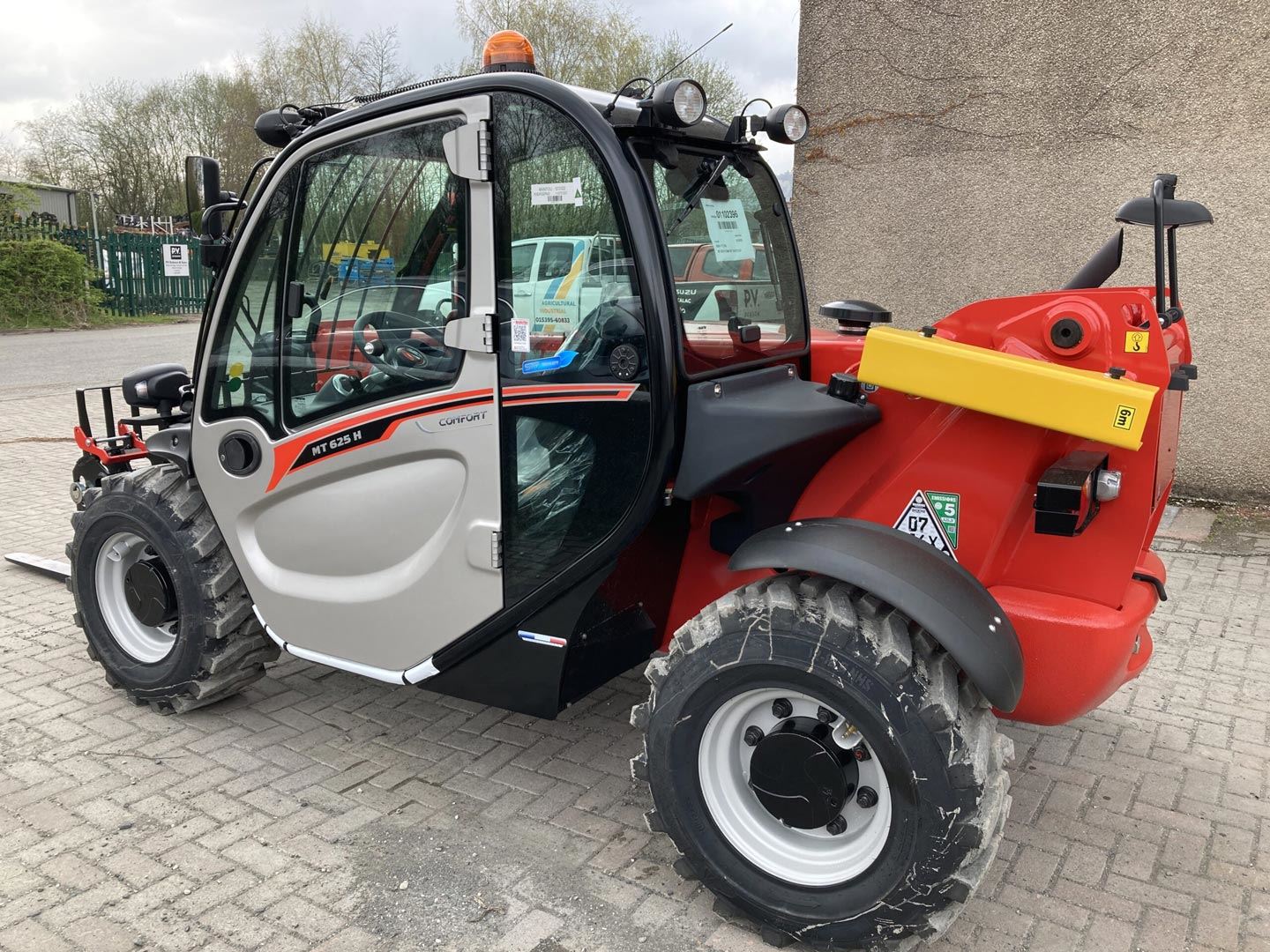 Manitou MT 625-75 H telehandler