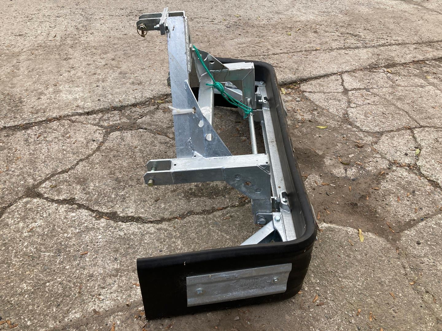 Ritchie Yard Scrapers