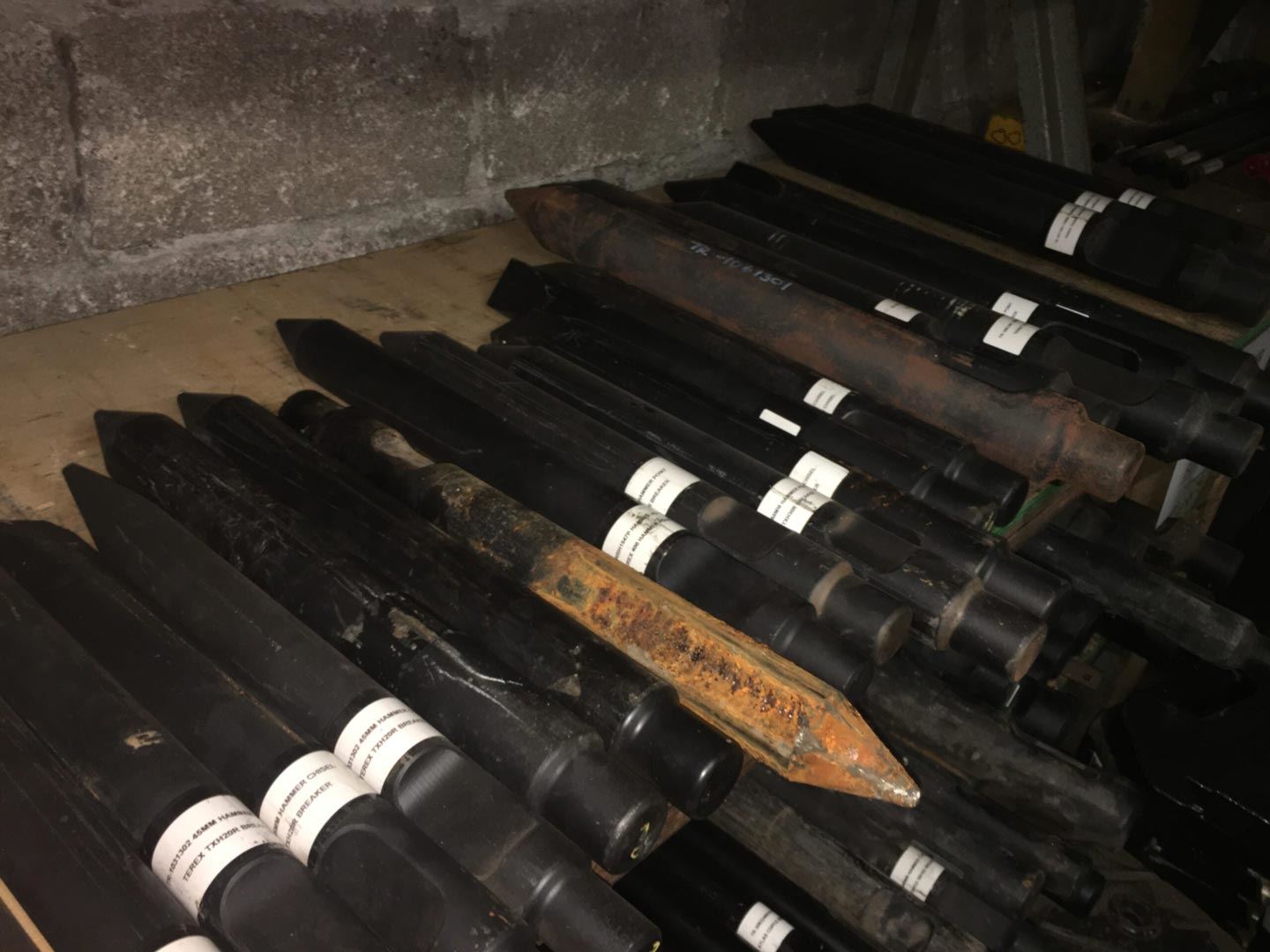 Terex/Arrowhead Breaker tools