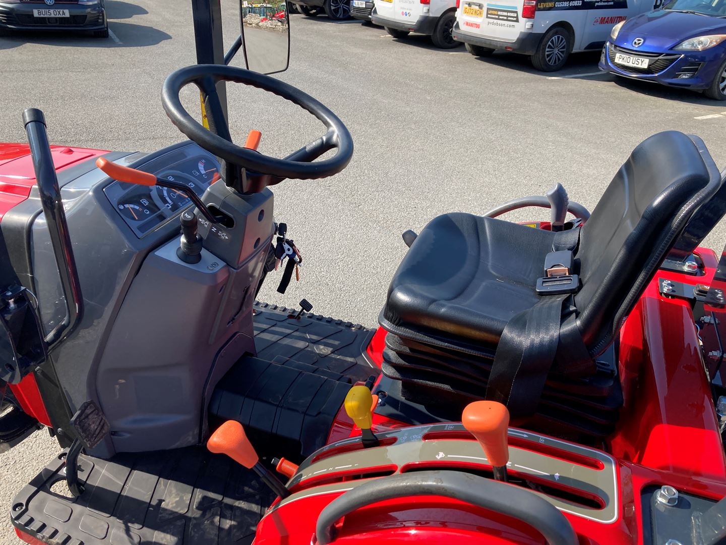 Massey Ferguson 1520 compact tractor