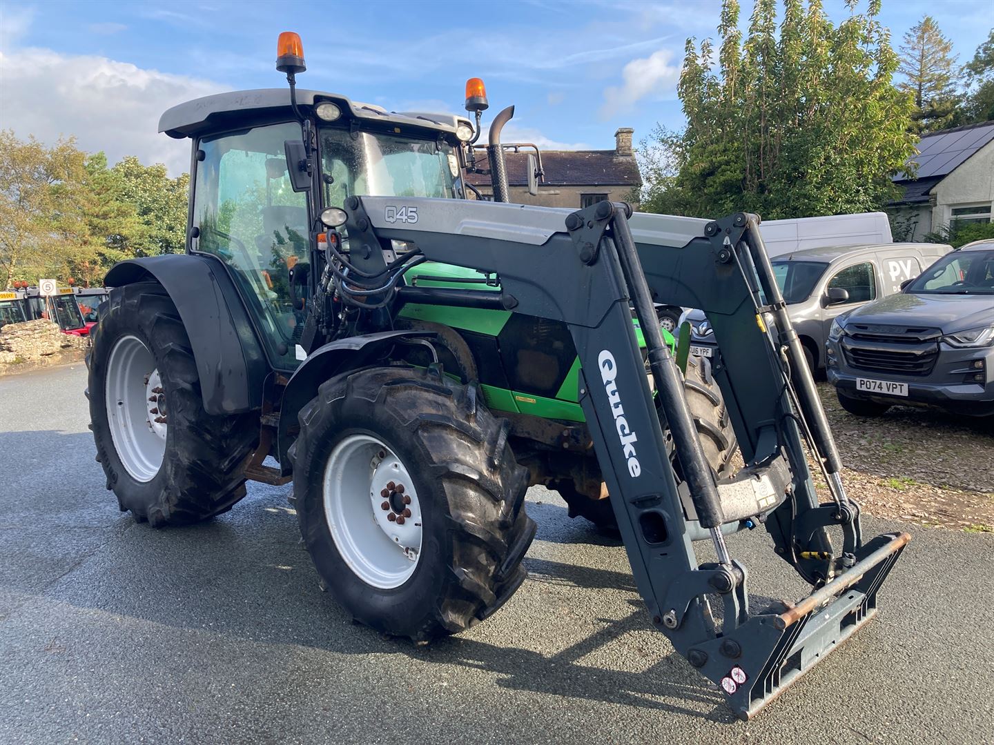 Deutz-Fahr Argofarm 420 Loader Tractor